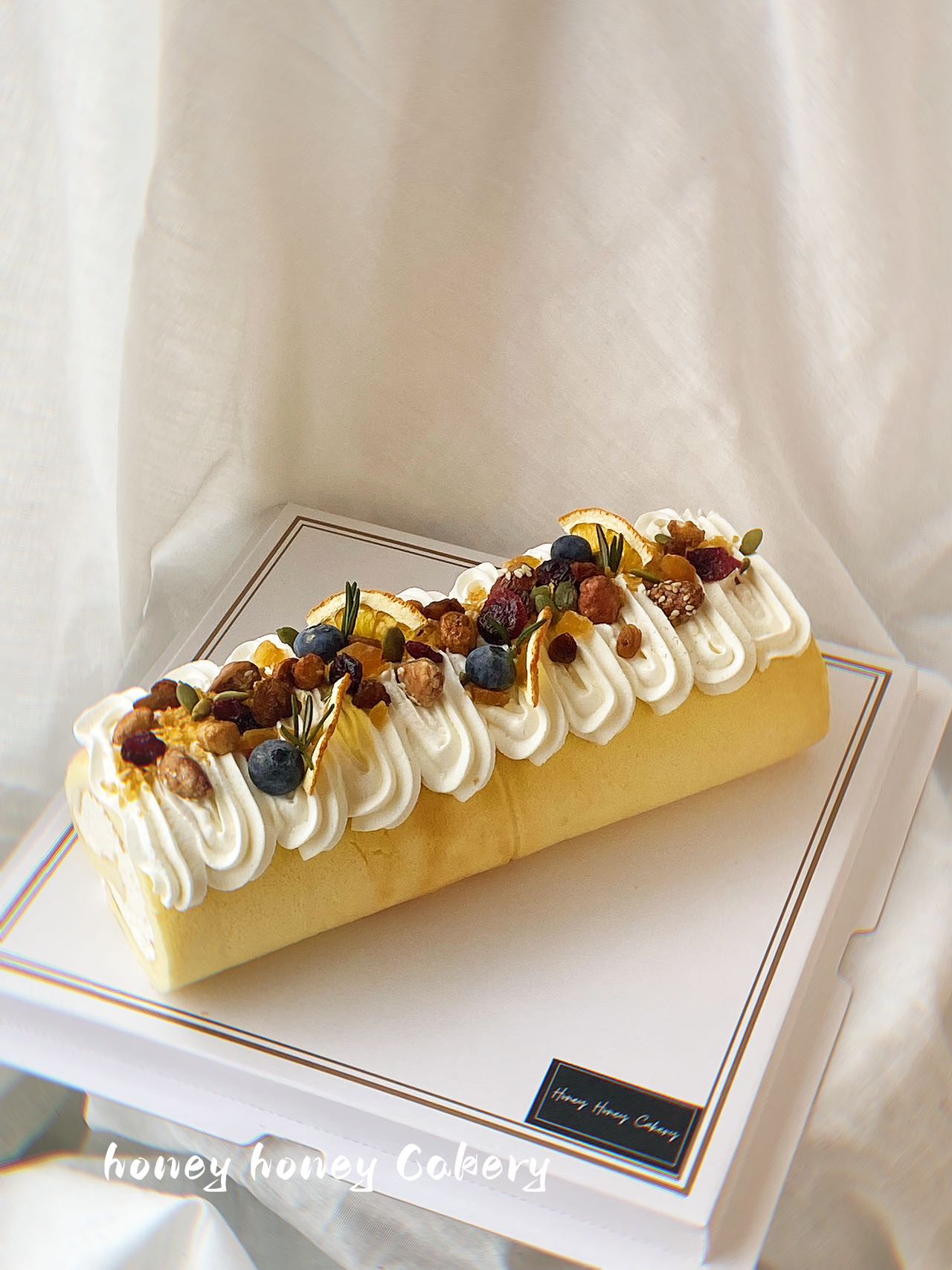 Roll Cake – honeyhoneycakery